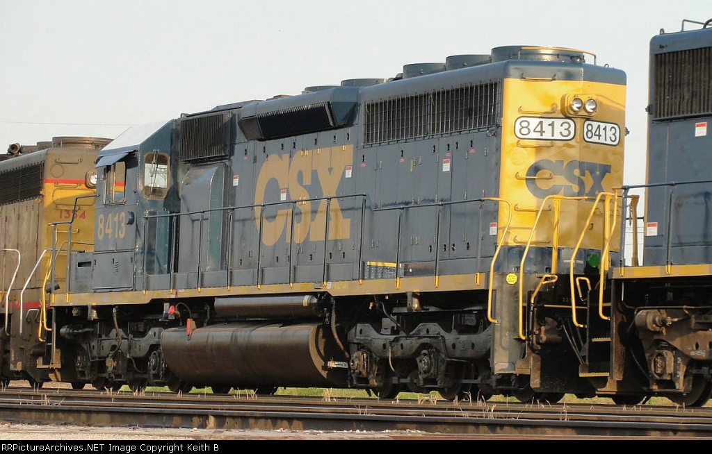 CSX 8413